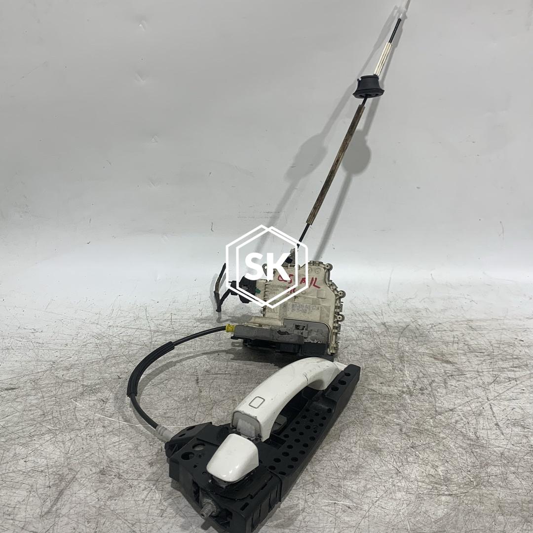 AUDI Q5 R/L DOOR LOCK - SK AUTO CARPARTS